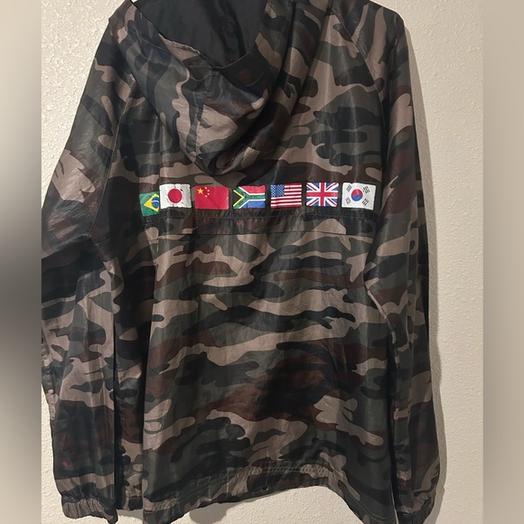Forever 21 | Shirts | Forever 2 Camo Lightweight Jacket Country Flags ...
